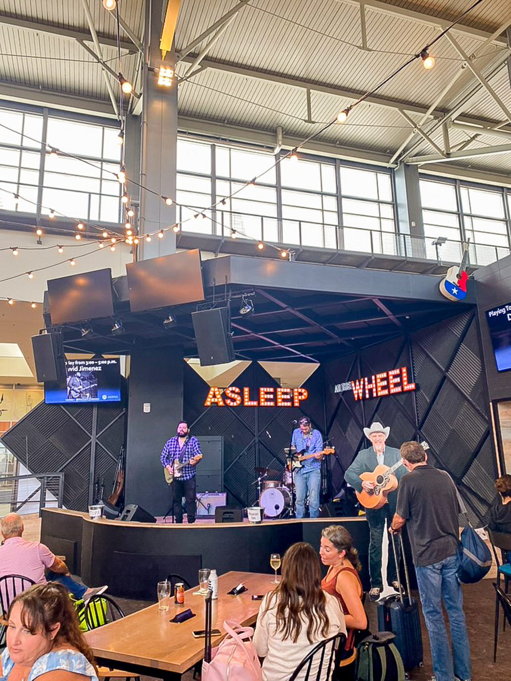 A Map Of The BEST Local Food At The Austin Airport (ABIA) | The Austin ...