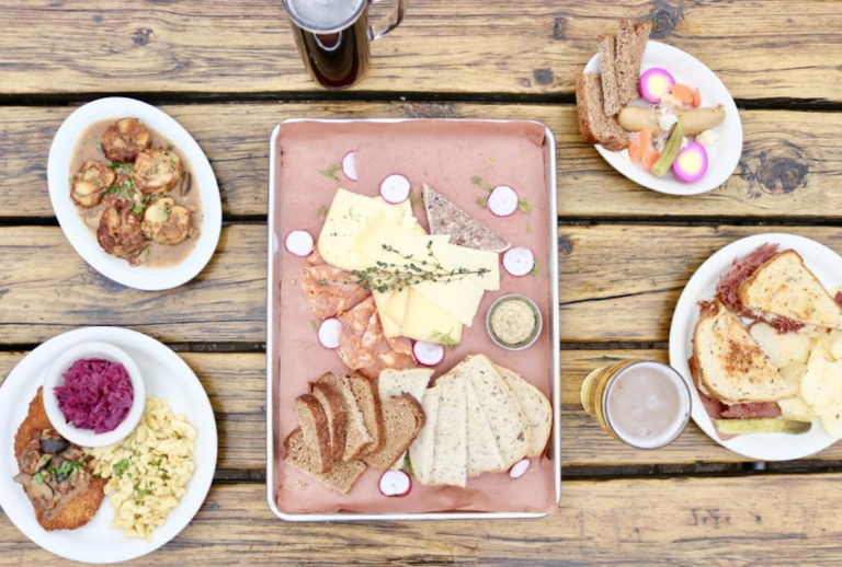 20 Classic Austin Restaurants For Your Bucket List | The Austin Things