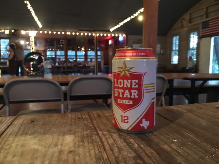 Here's Where To Go Country Dancing In Austin | The Austin Things