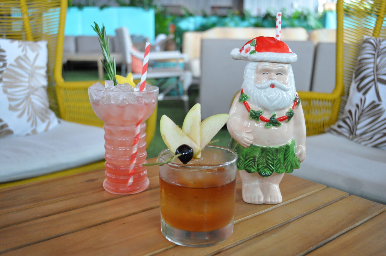 21 Fun and Festive Holiday Bars In Austin for 2023 | The Austin Things