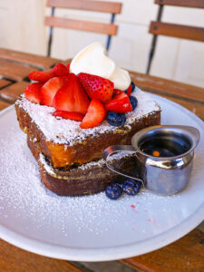 22 Places To Indulge In Weekday Breakfast In Austin | The Austin Things